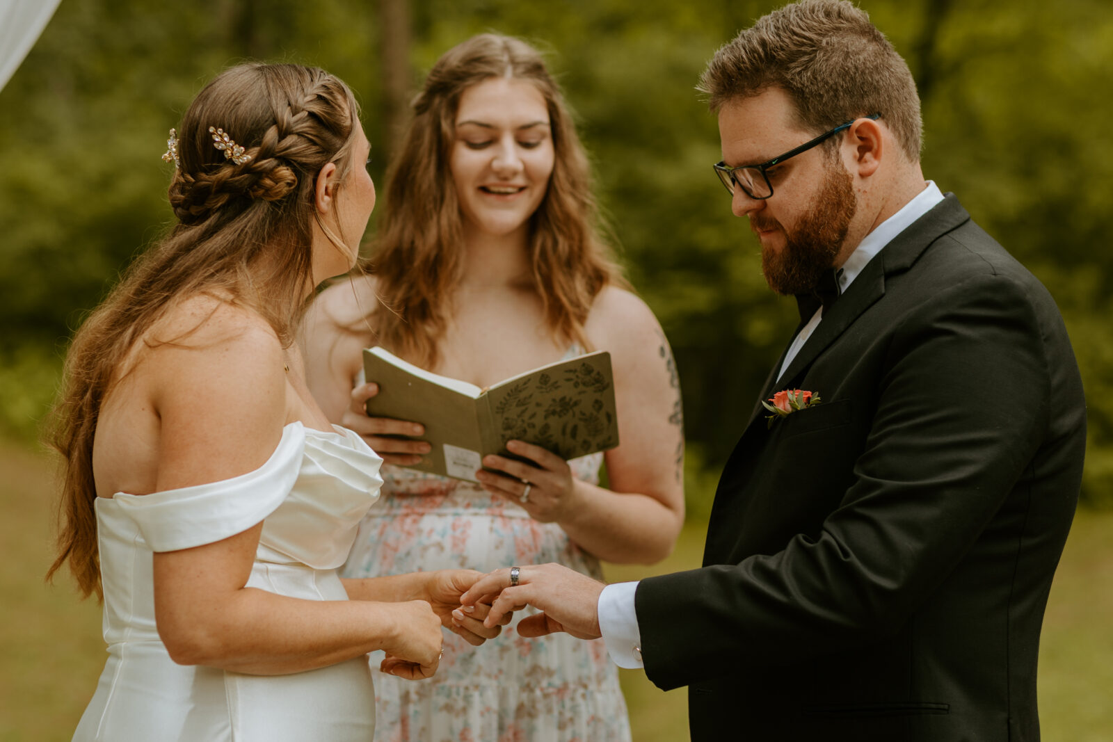 How to Elope in Wisconsin with No Regrets - jessicafriggephotography.com